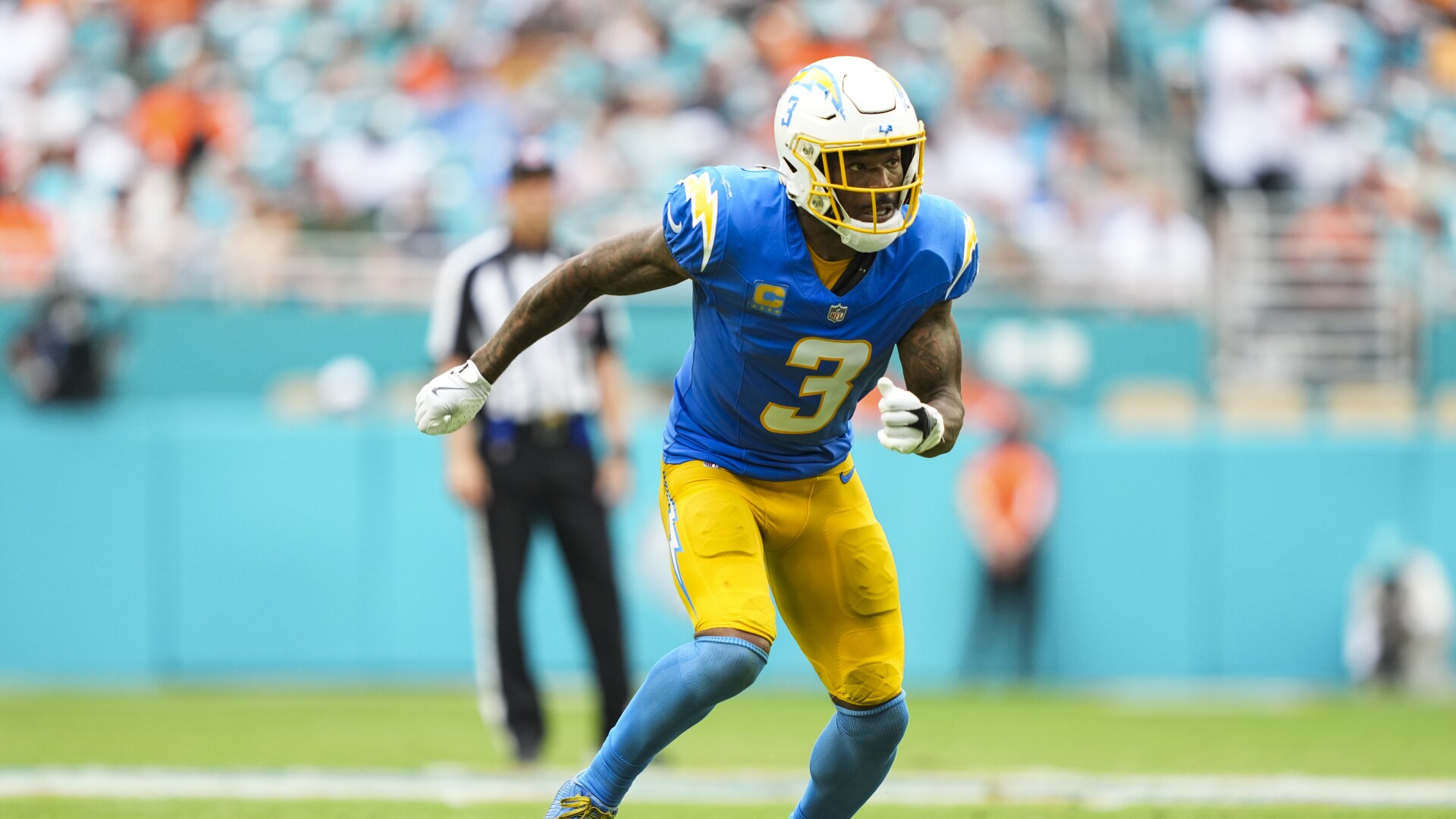 Report: Derwin James is believed to have suffered low-ankle sprain