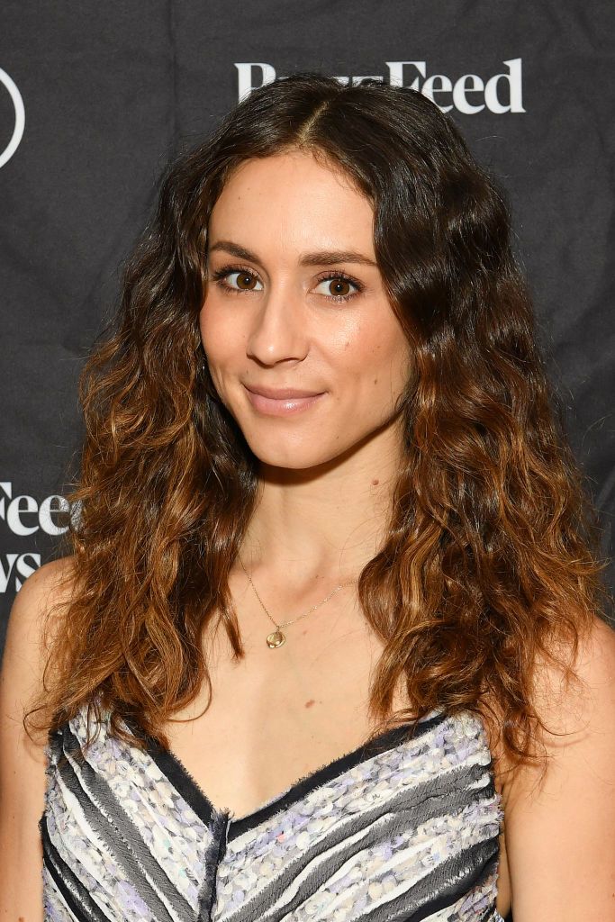Embrace Your Naturally Curly Hair With These Stylish Hairdos