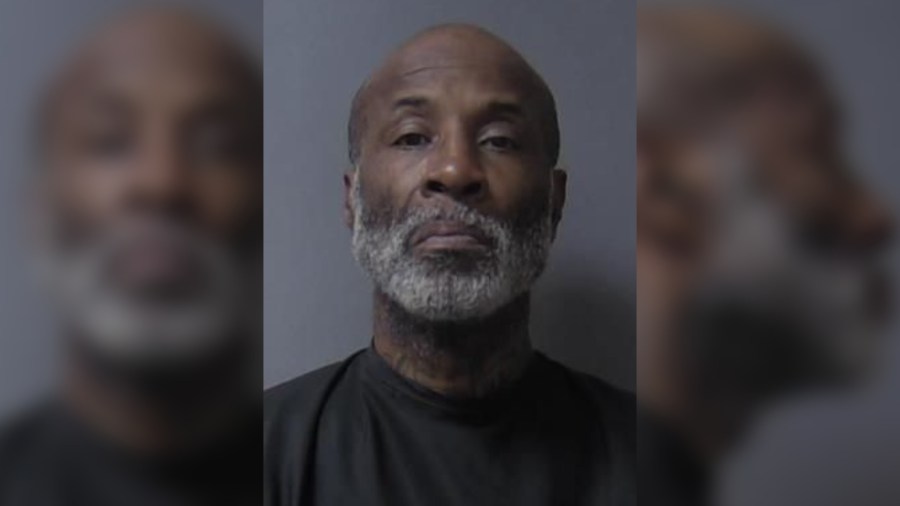 Police detain armed robbery suspect
