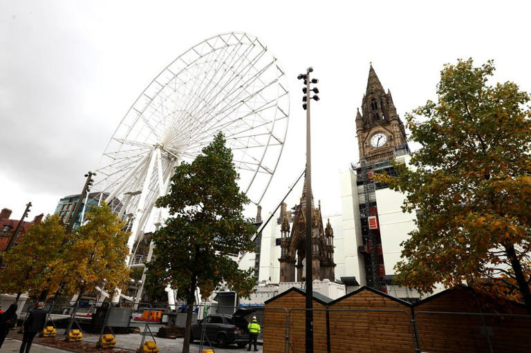 First look as big wheel goes up at Albert Square ahead of Manchester ...
