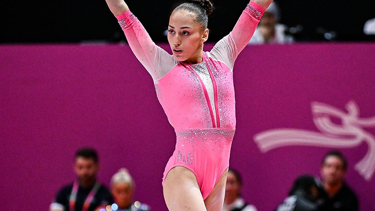 Gymnastique : Kaylia Nemour sacrée championne du monde à Jakarta