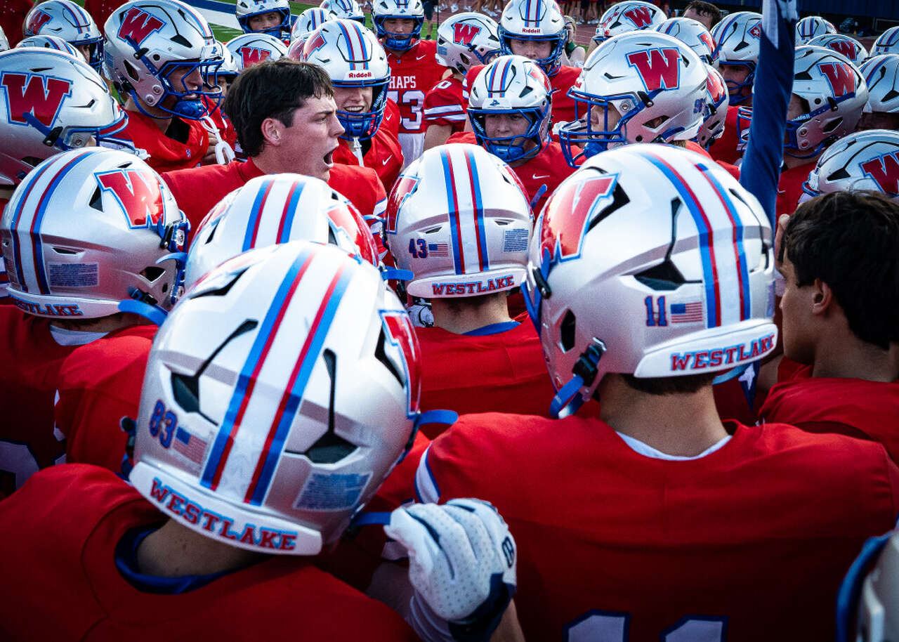 Live updates: High school football scores from Week 11 in Texas