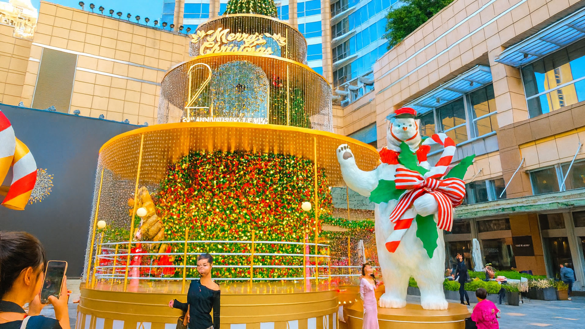 Life in Shenzhen’s Compact District – China 4K