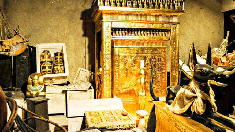 El hallazgo del siglo: descubrieron un tesoro invaluable que permanecía ...