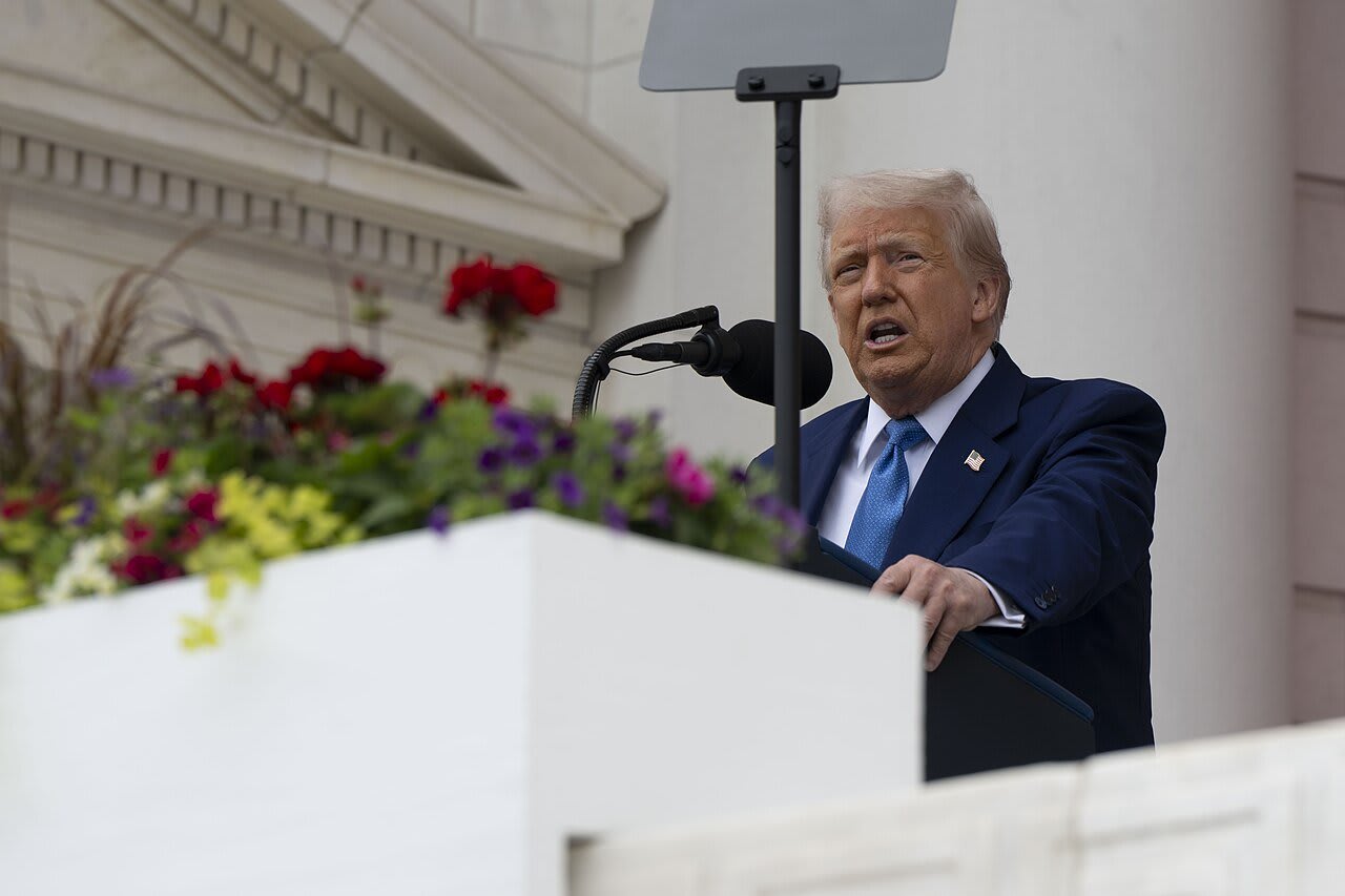 Questions swirl as Defense Dept. confirms $130 million anonymous gift ...