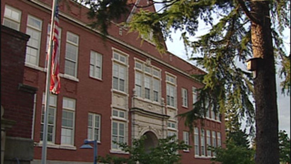 Extensive flooding forces Emerson Elementary School to close through Monday