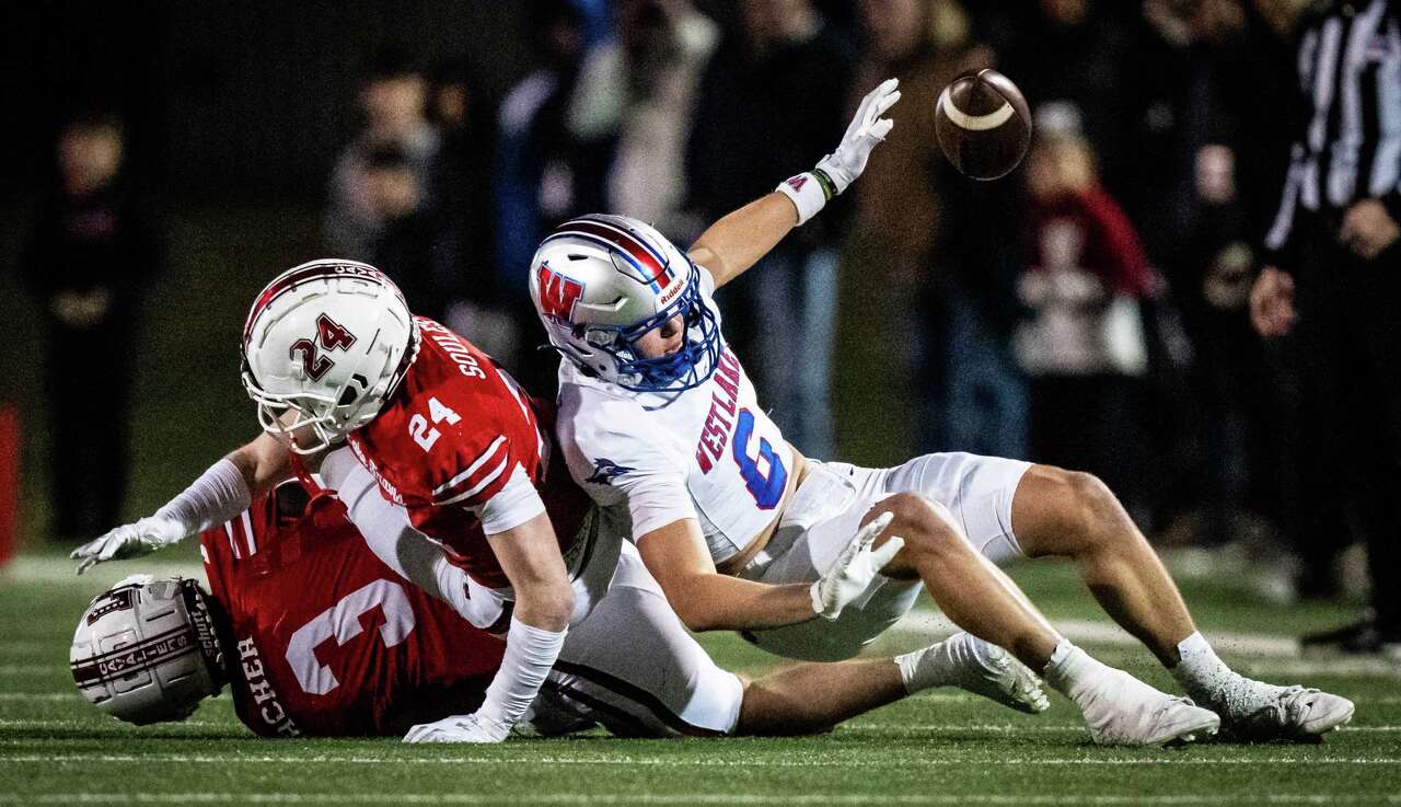 Live updates: Westlake vs Lake Travis in 'Battle of the Lakes'