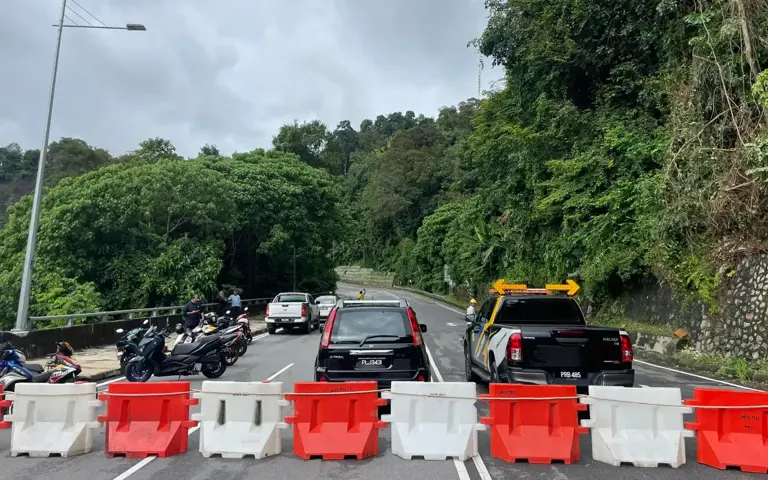 Main road in Penang to remain closed following new landslides