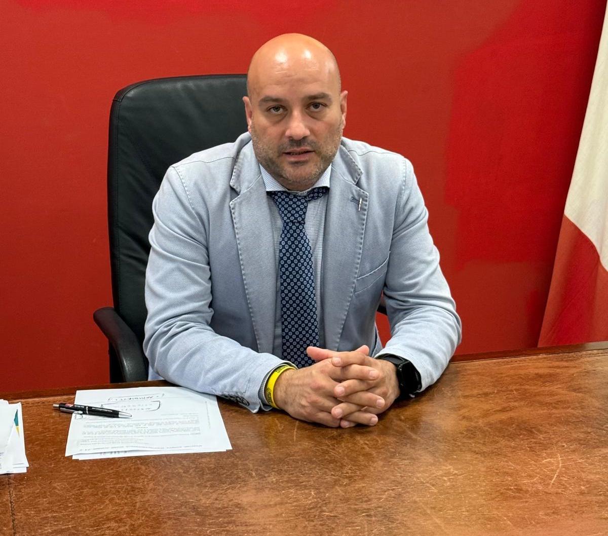 Morganti: "Assurdo il divieto". E Massi invita i sindaci esclusi