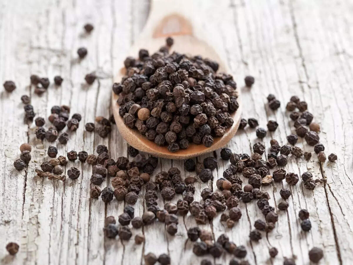5 Indian spices that attracted the British to India