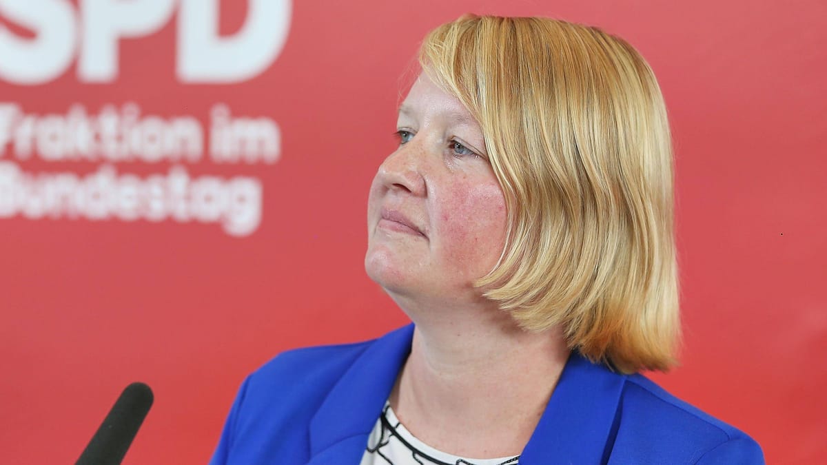 SPD-Spitzenpolitikerin demonstriert gegen Merz