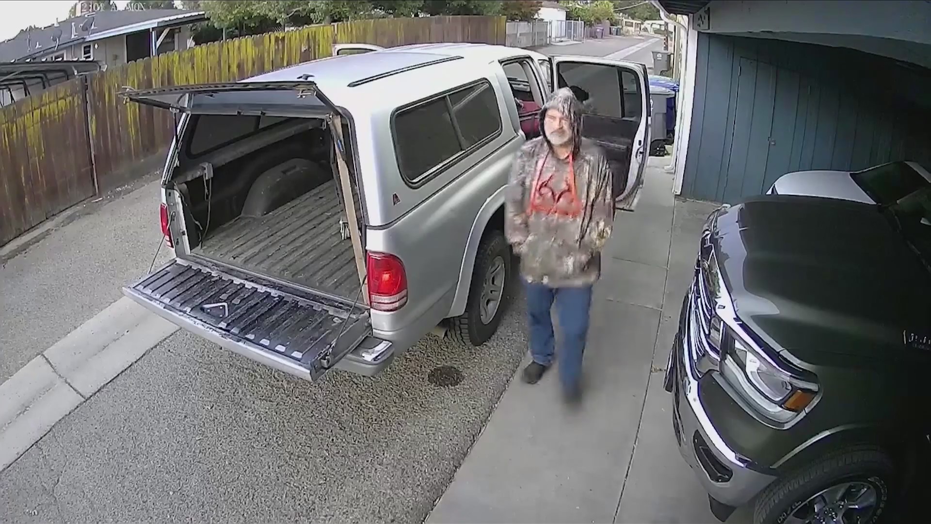 Search ongoing for missing hunter in Sierra National Forest