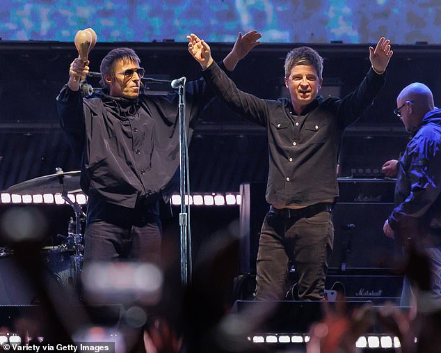 Noel Gallagher's guitar that was 'smashed up' by Liam when Oasis split ...