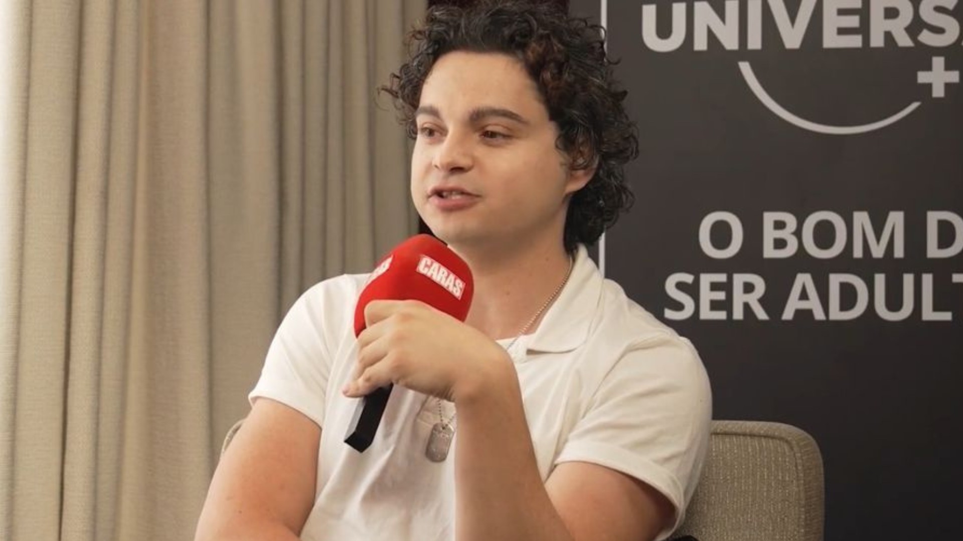 Max Burkholder relembra trabalho marcante: 'Esse papel significa muito ...