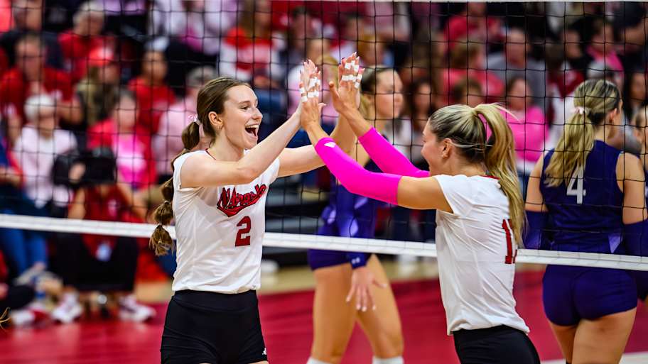 Gallery: Huskers Nab 10th Straight Sweep in Annual Pink-Out Game