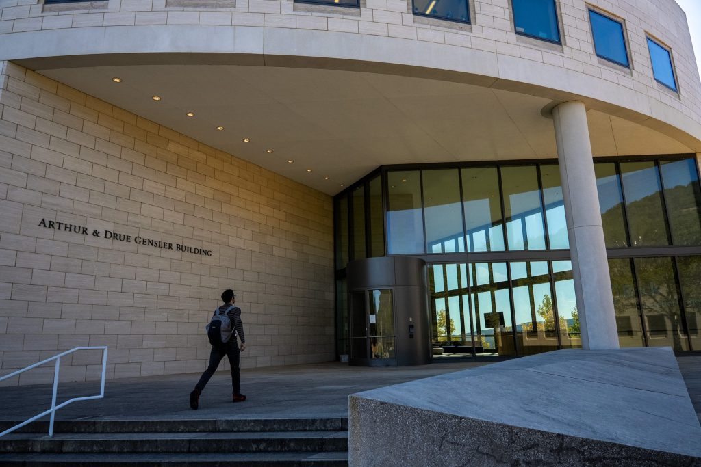 Don't pass the Buck: Institute studying science of aging offers free ...