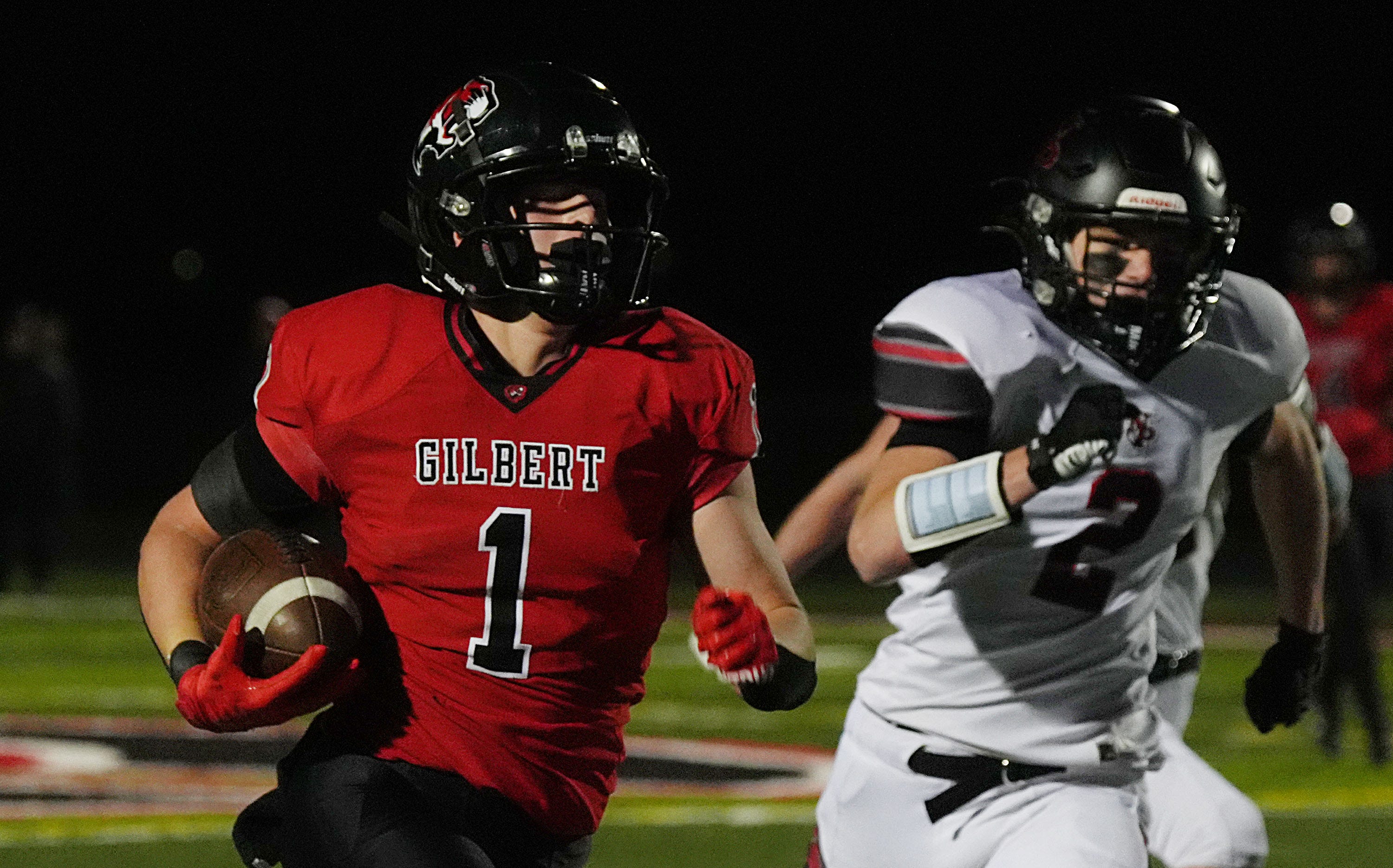 Iowa high school football scores for Week 9 of 2025 IHSAA season
