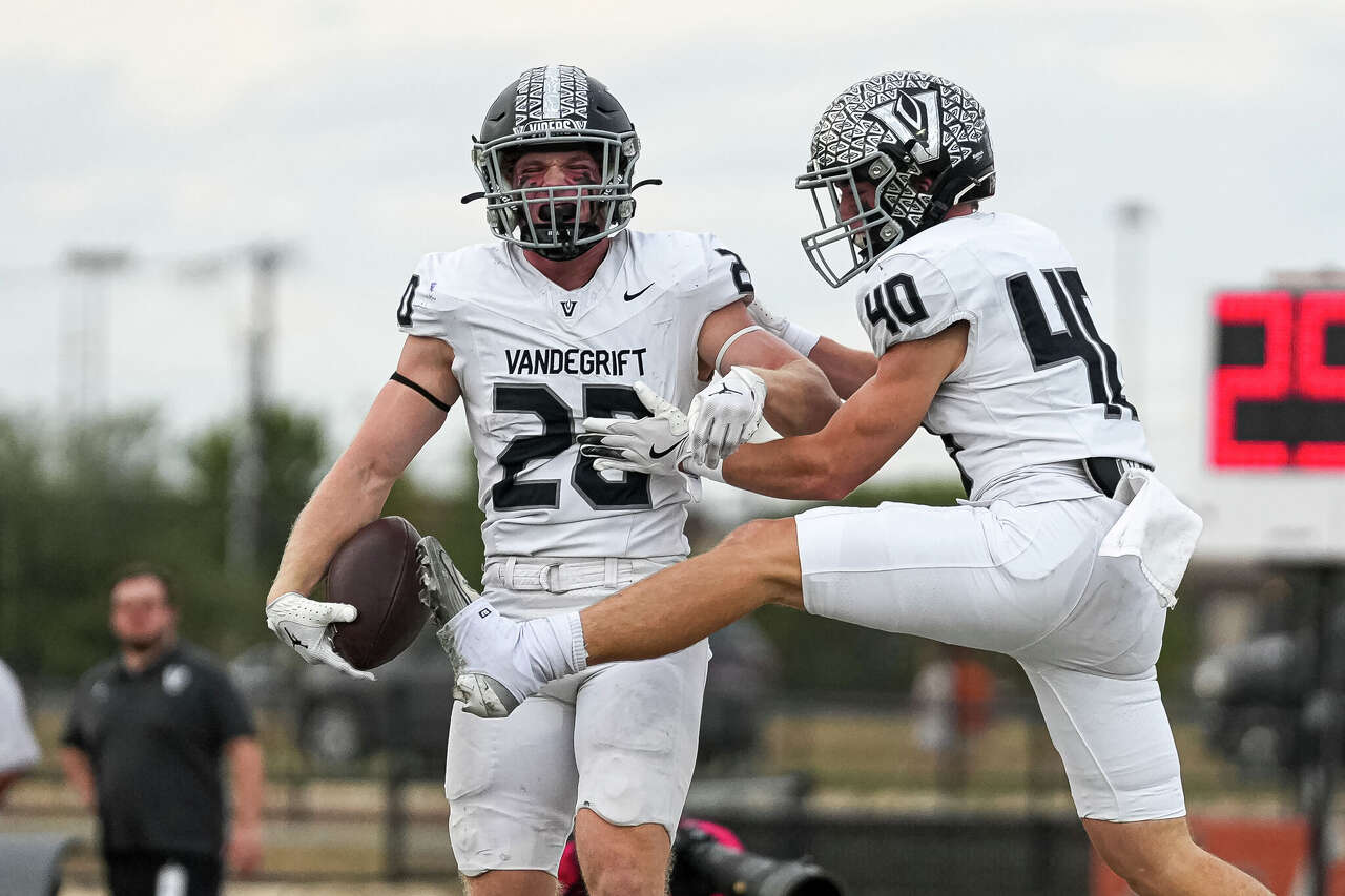 Cavaliers made a bold statement win by ripping Westlake 31-10