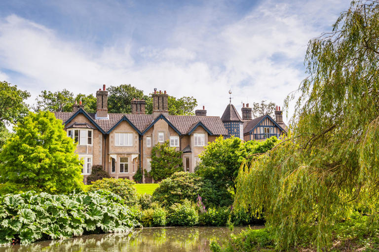5 photos of the Sandringham estate where disgraced Andrew will set up home