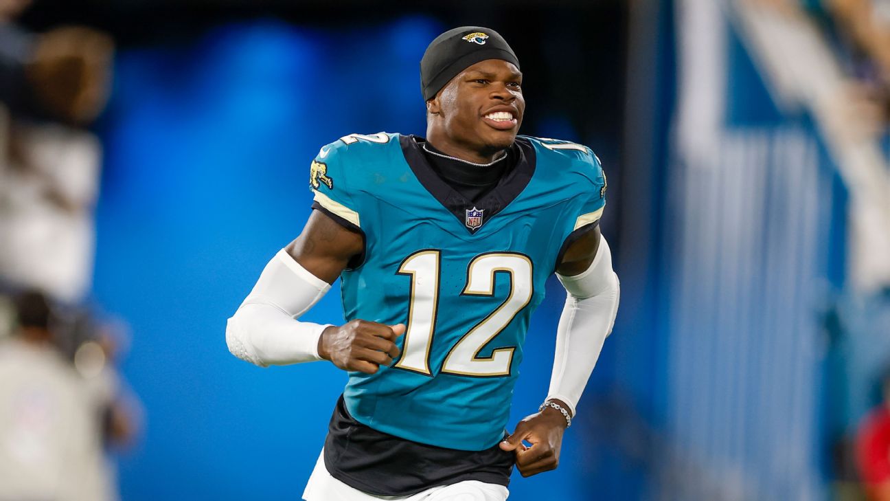 Jaguars still plan on Travis Hunter being a two-way player in 2026