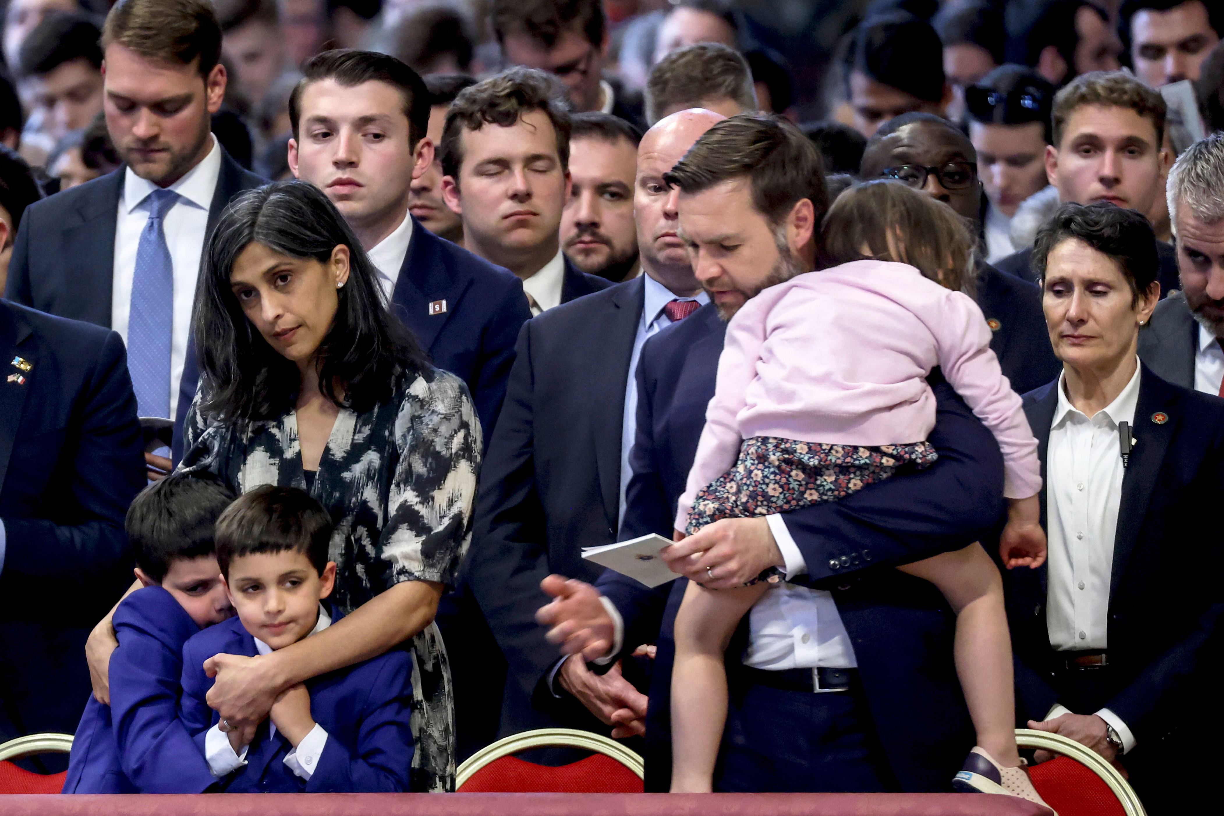 Vance Defends Marriage After ‘Disgusting’ Claim He Threw Usha ‘Under a Bus’