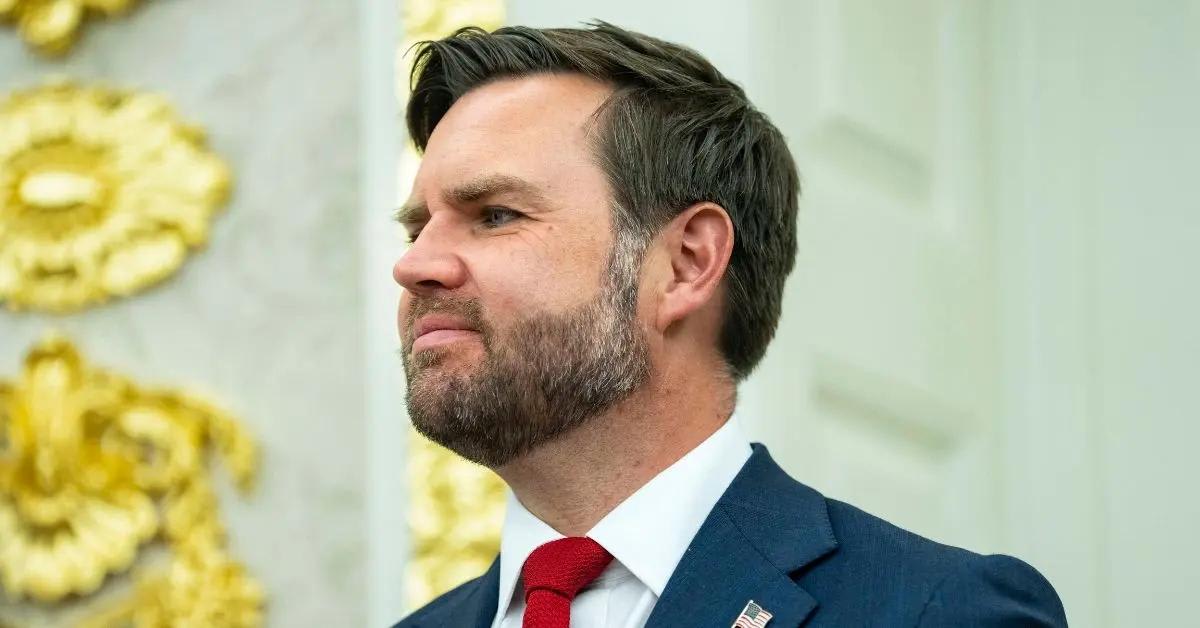 'Loser' J.D. Vance Labeled a 'Failed Drag Queen' by Podcast Host Who ...