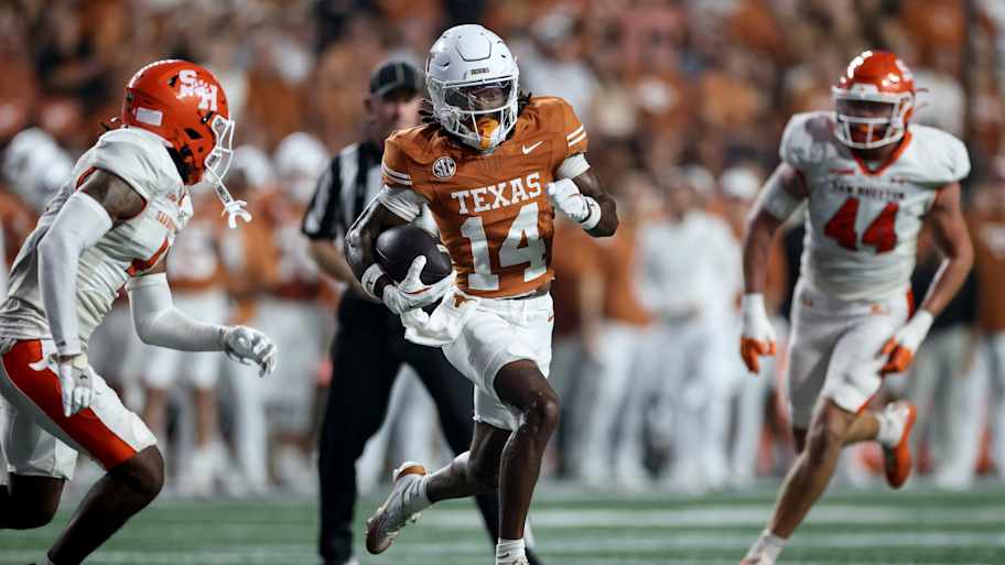 Texas football week 10 injury report: Who’s in, who’s out vs. Vanderbilt