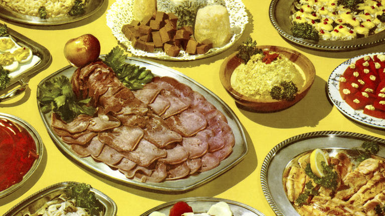 This Old-School Appetizer Took Center Stage At Parties In The '50s