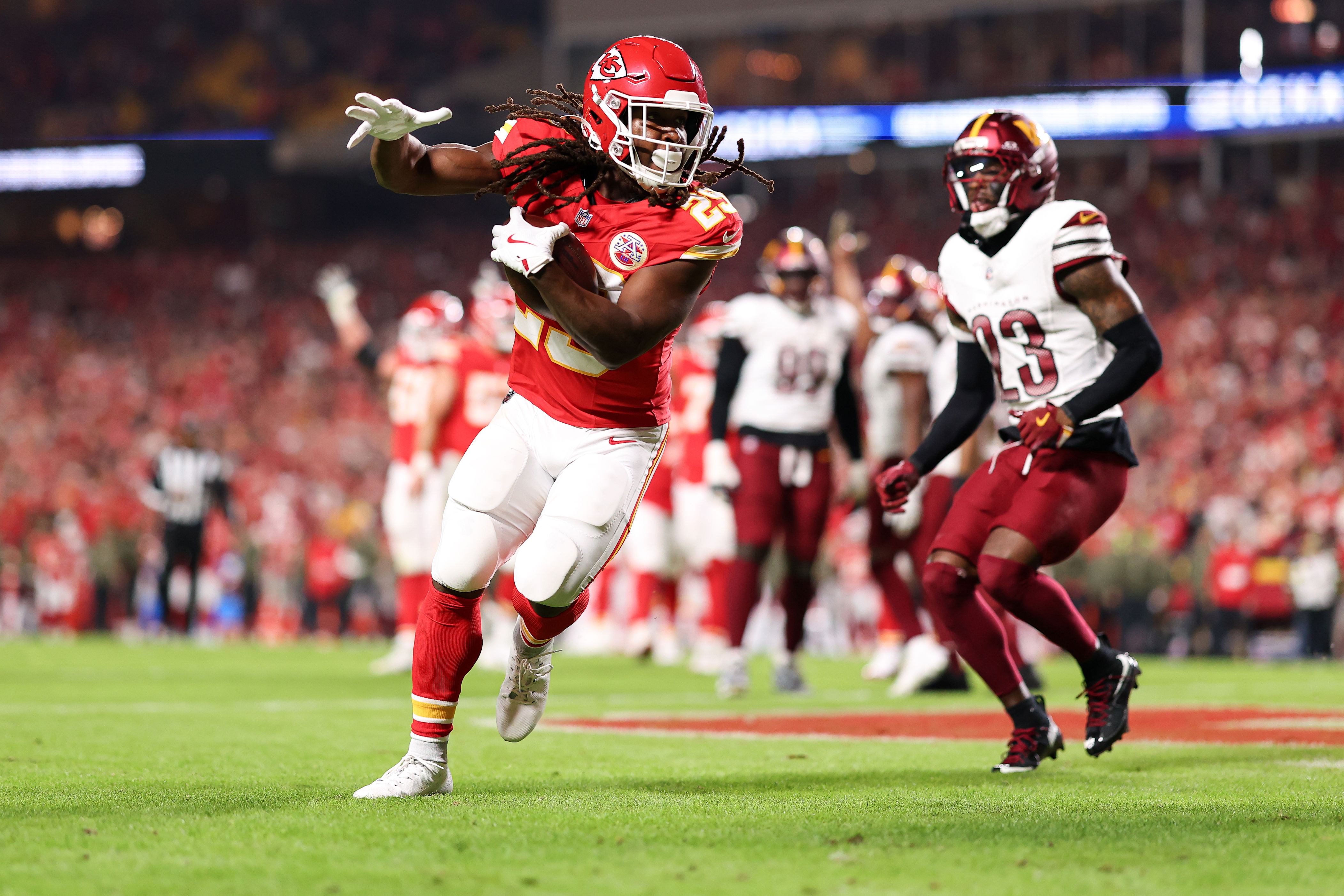 Chiefs’ Kareem Hunt on short-yardage situations: ‘It’s wins and losses