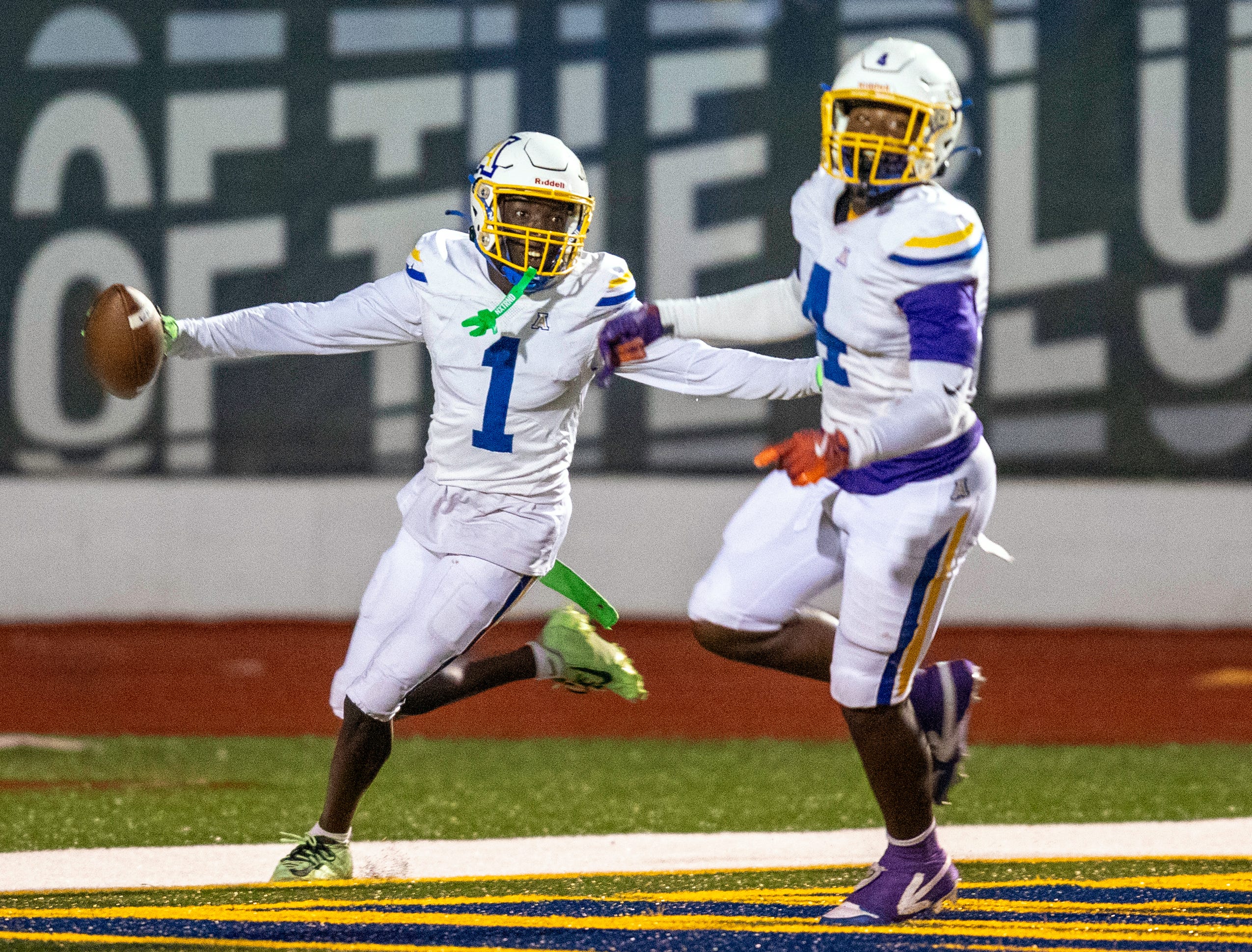 Live scoreboard: Keep up with Week 11 Polk County high school football ...