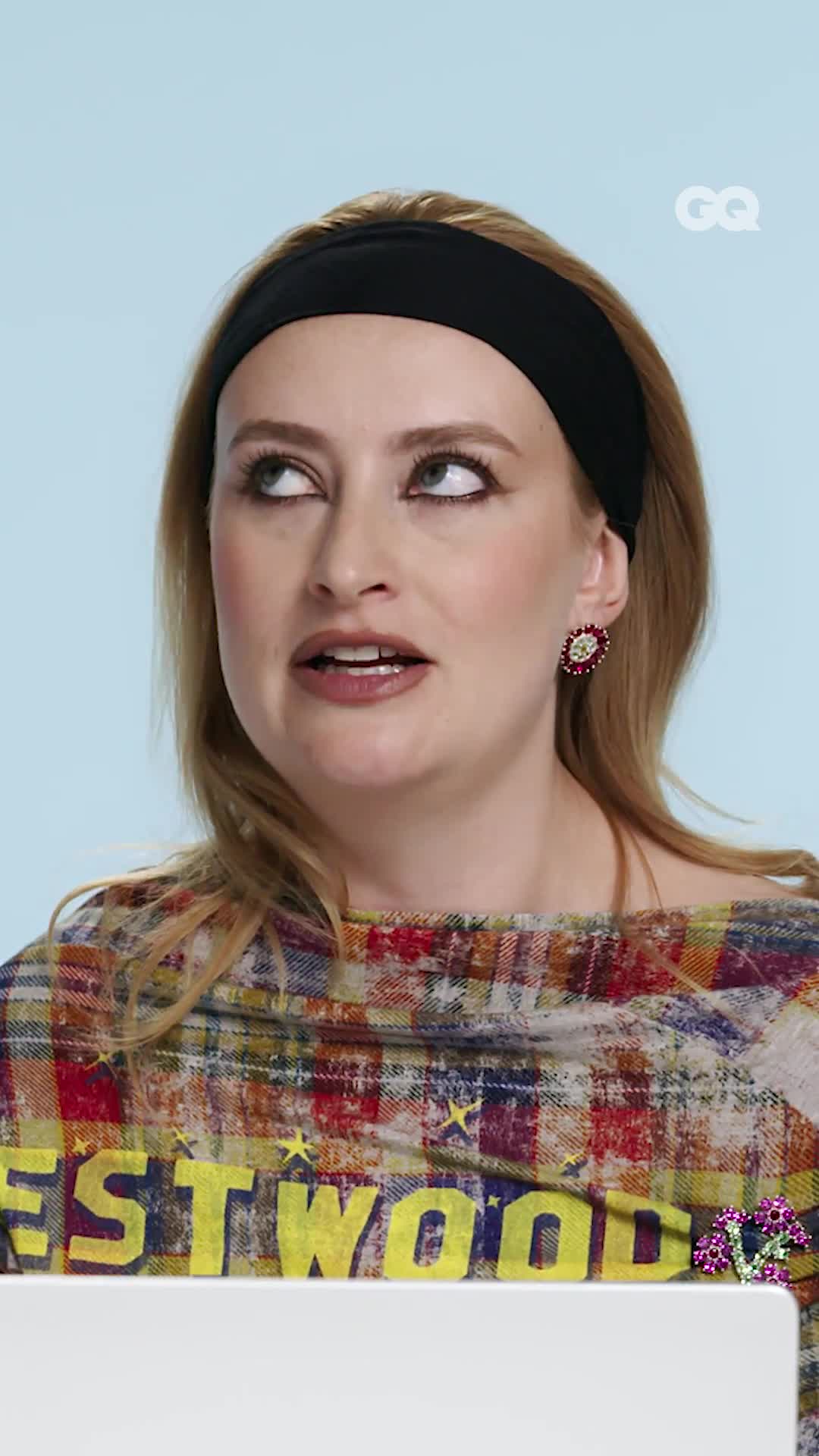 Amelia Dimoldenberg's Most Awkward First Date