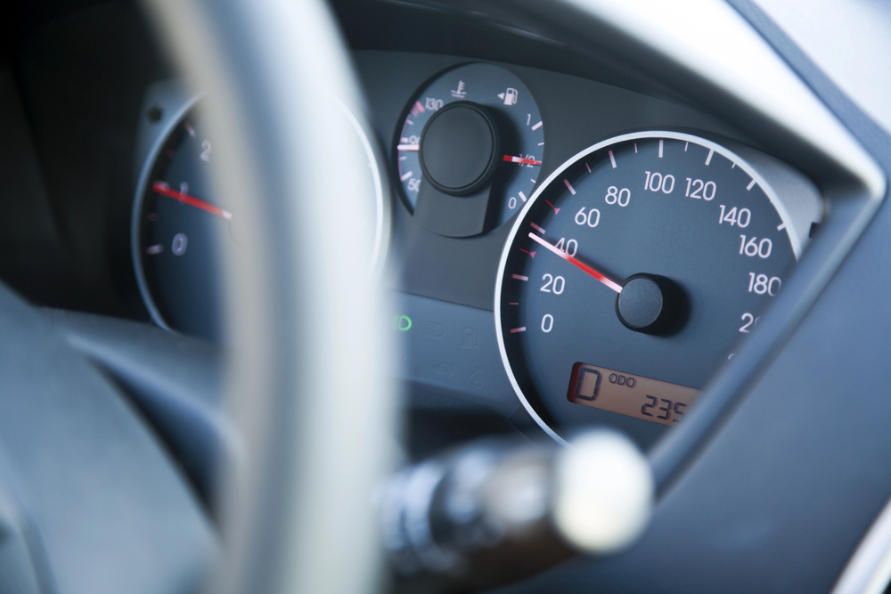 Habits that damage your car engine