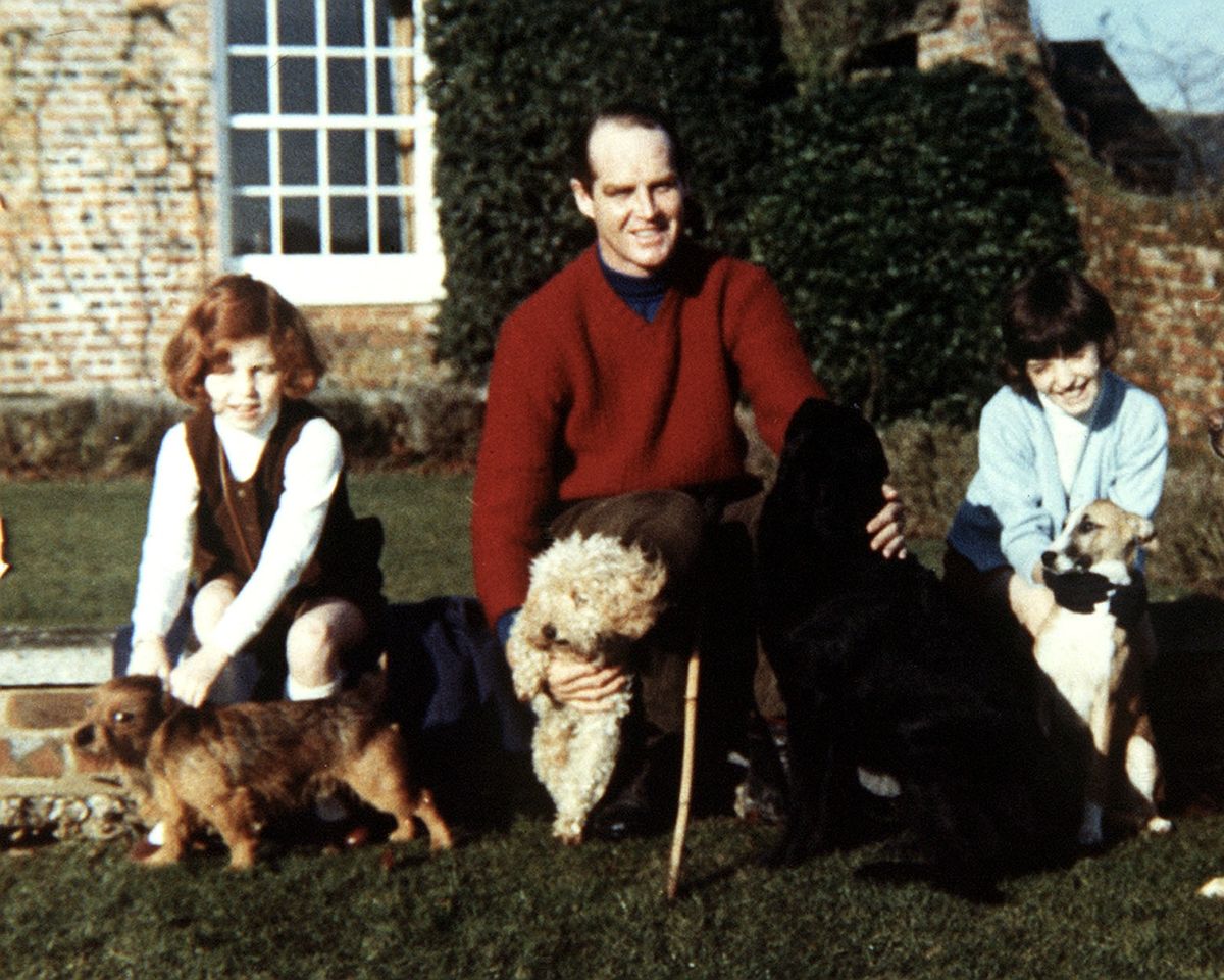Who Is Sarah Ferguson? All About the Former Duchess and Prince Andrew's ...
