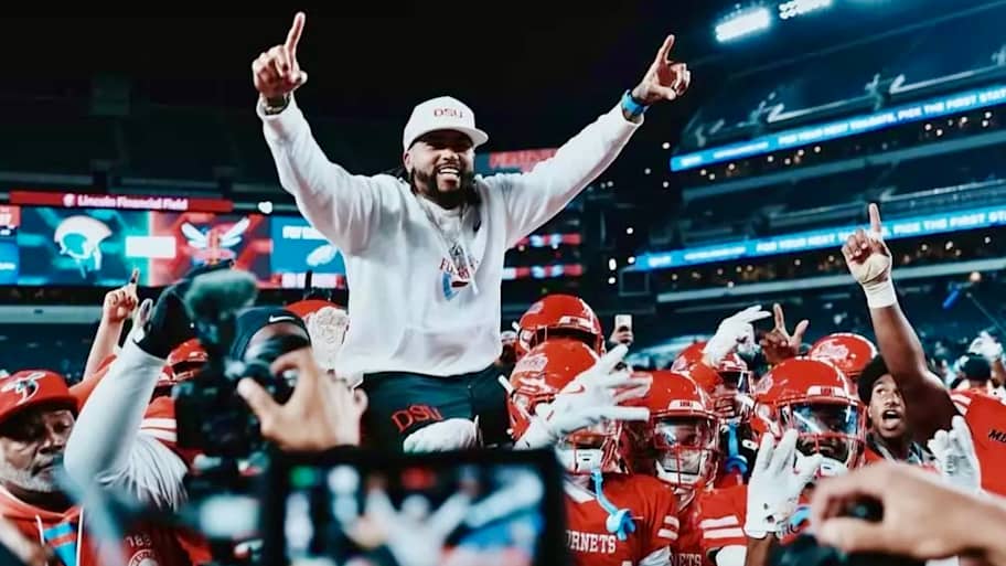 Ex-Cal Star DeSean Jackson Tops Michael Vick in HBCU Showdown