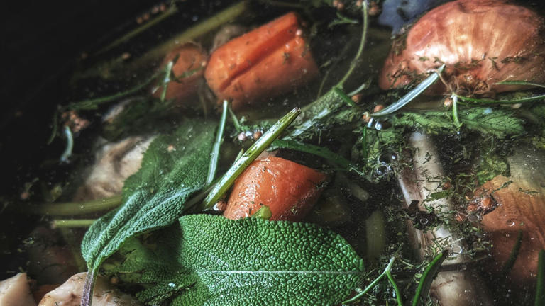 These Common Kitchen Mistakes Keep Ruining Your Soup