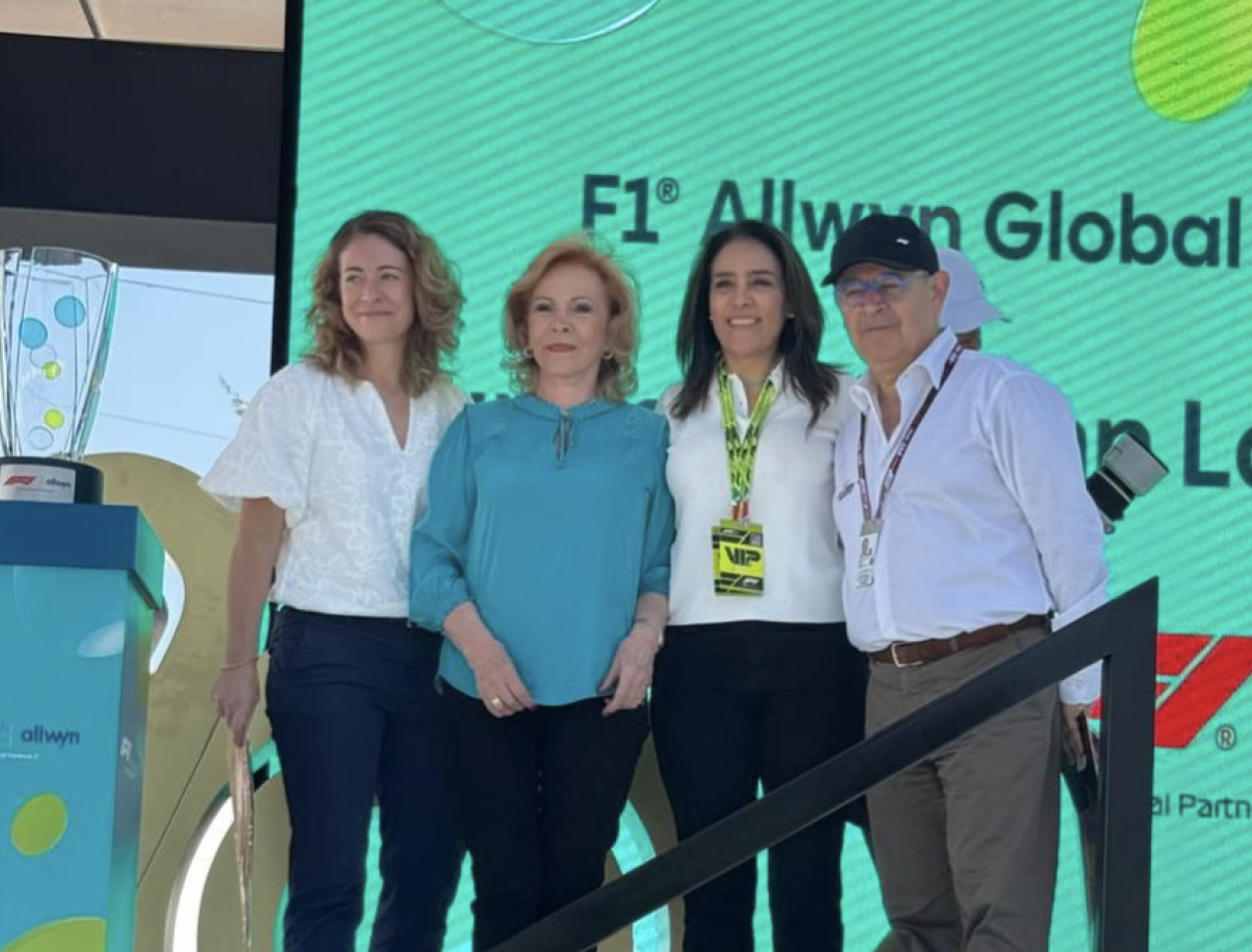 Fundación John Langdon Down gana el F1 Allwyn Global Community Award en ...