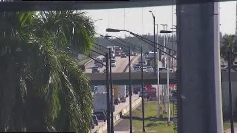 Crash causes traffic delay on southbound Florida's Turnpike in Palm ...