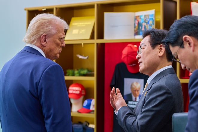 트럼프, 李대통령 환대 감동했나 “어떻게 대접받는지 봤을 것”