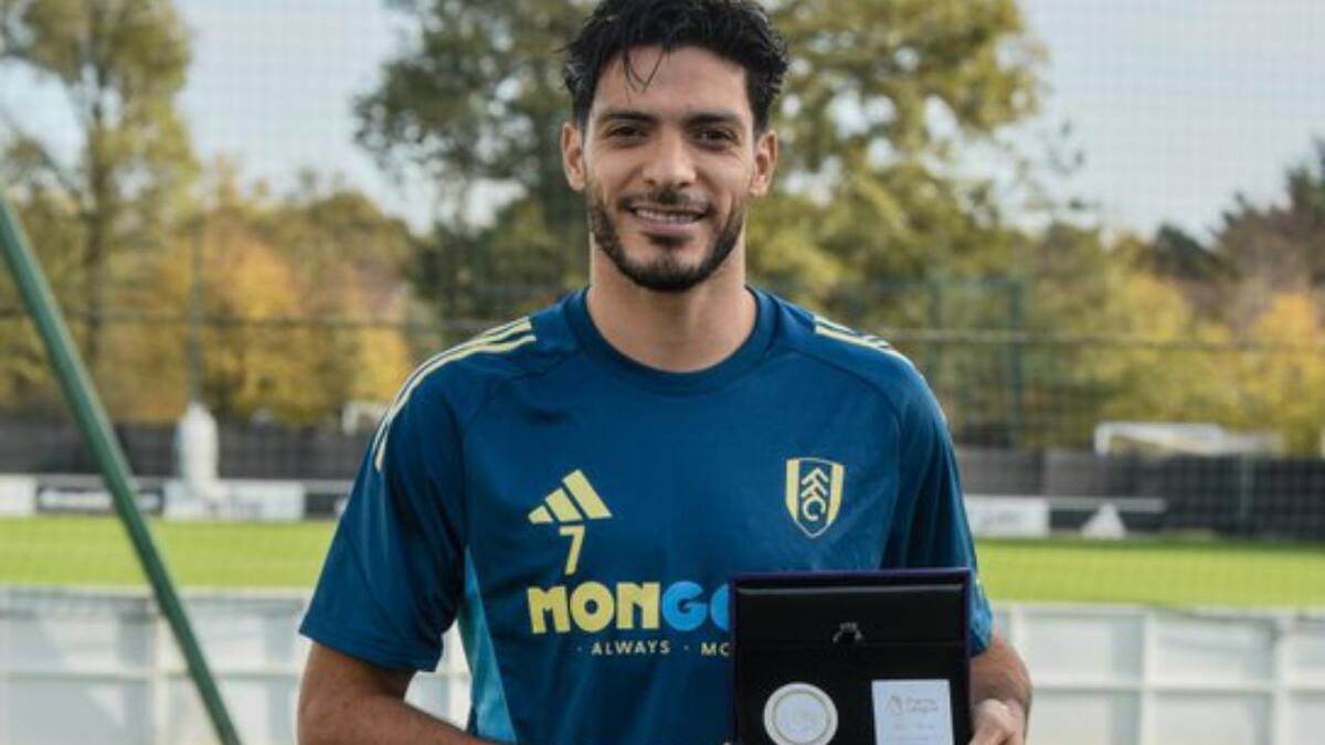 Raúl Jiménez recibe premio de Premier League tras lograr marca ...