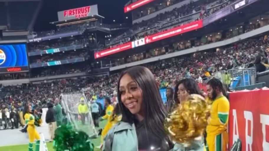 Michael Vick's wife Kijafa slays shiny cheerleader fit at Norfolk State ...