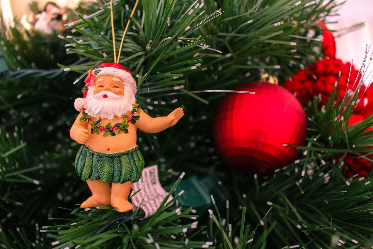 Bring the Aloha Spirit to Your Christmas This Year