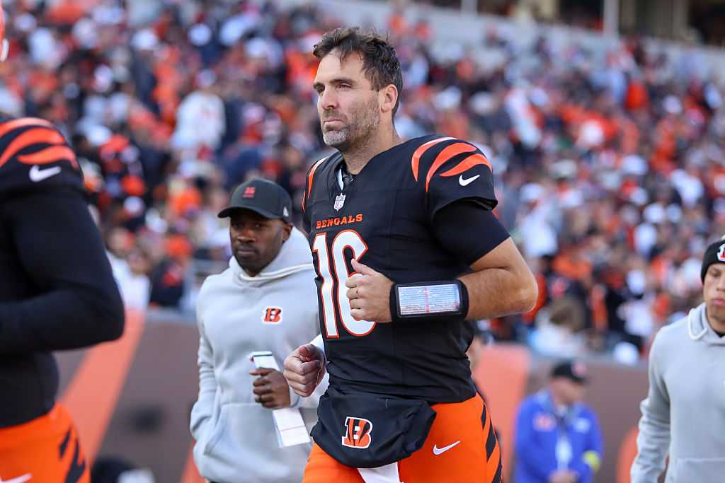 Joe Flacco gives update on injury status ahead of Bengals matchup ...