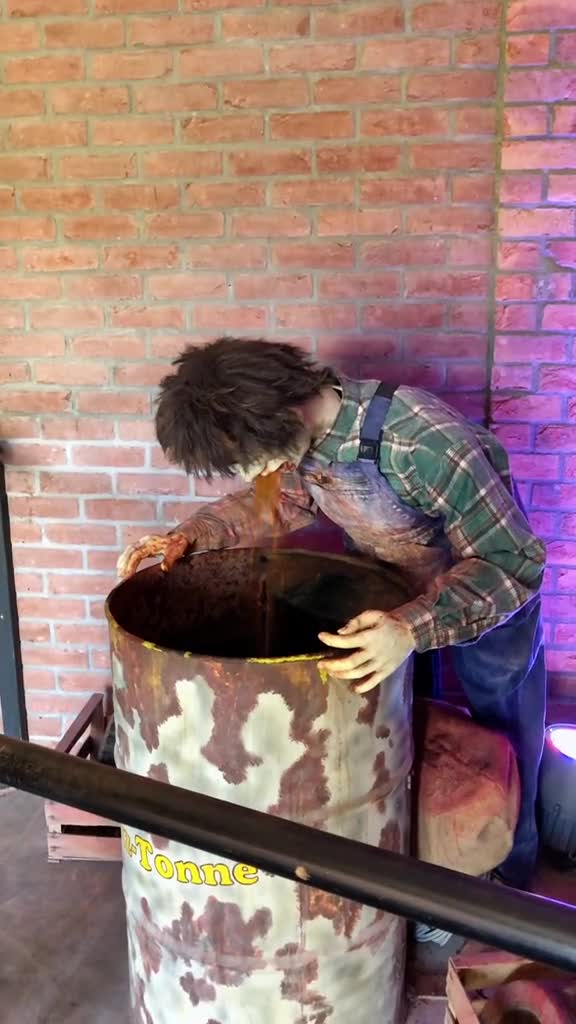 Can You Guess Which Theme Park Has This Bizarre Animatronic?