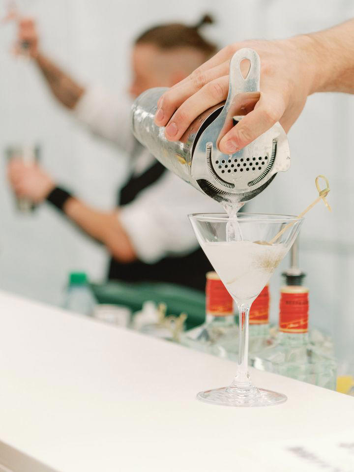 How to Plan a Cocktail-Style Wedding Reception