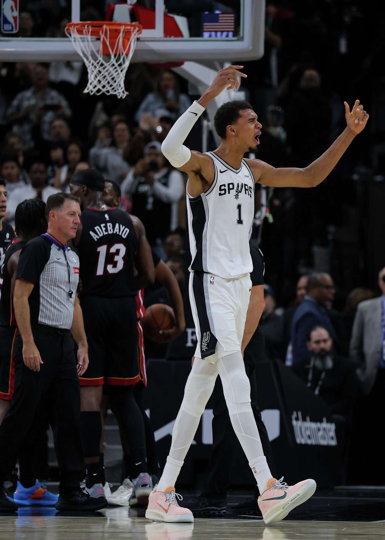 Why the Spurs' 5-0 start might be for real