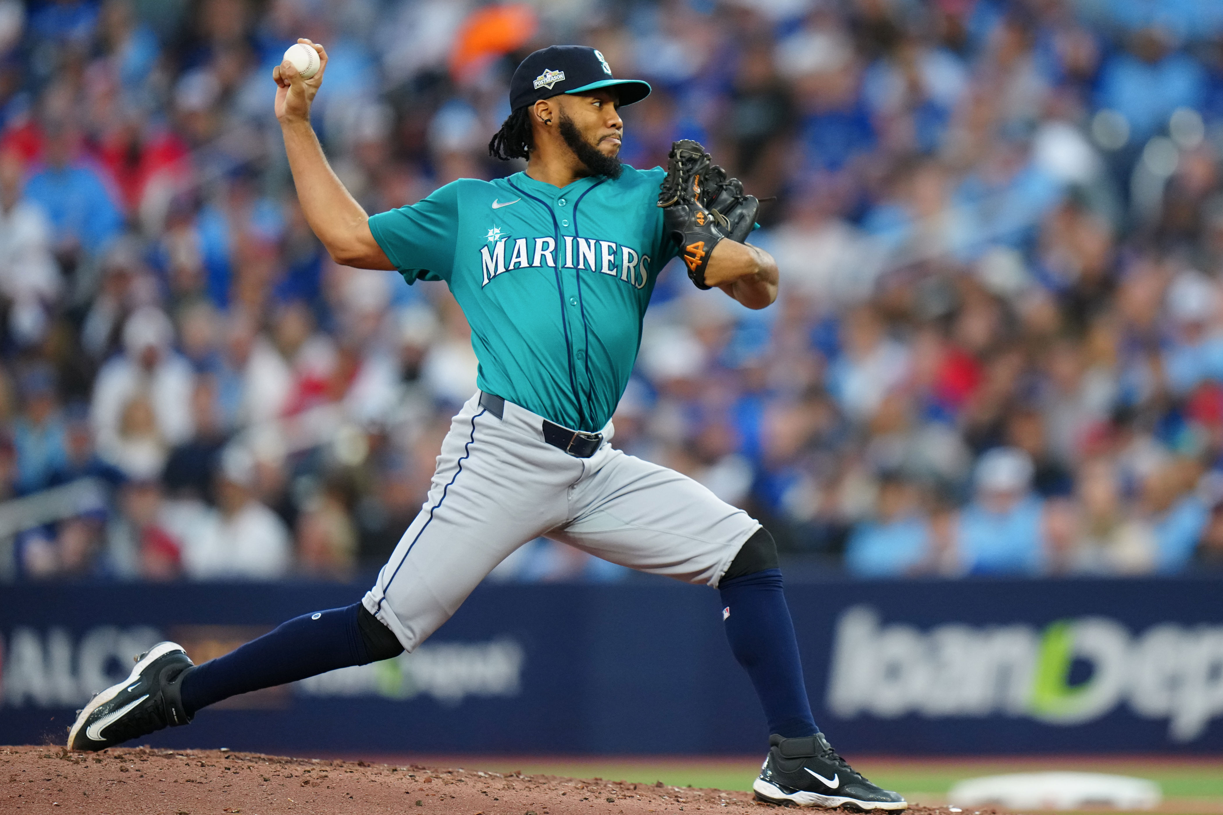 Mariners MaiLLbag 10/31/25: Bullpen, Bazardo, Big Three Pitching Prospects
