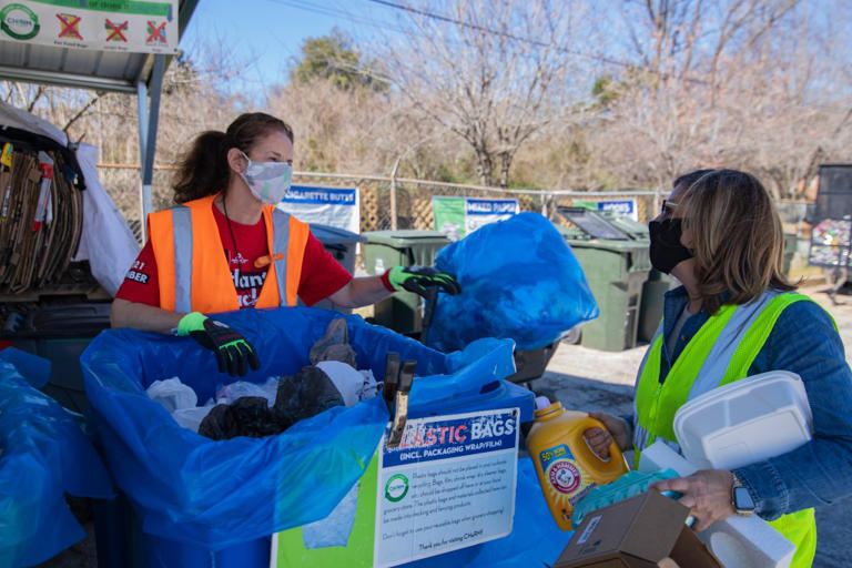 Live Thrive corporate and community recycling challenge kicks off Nov. 1