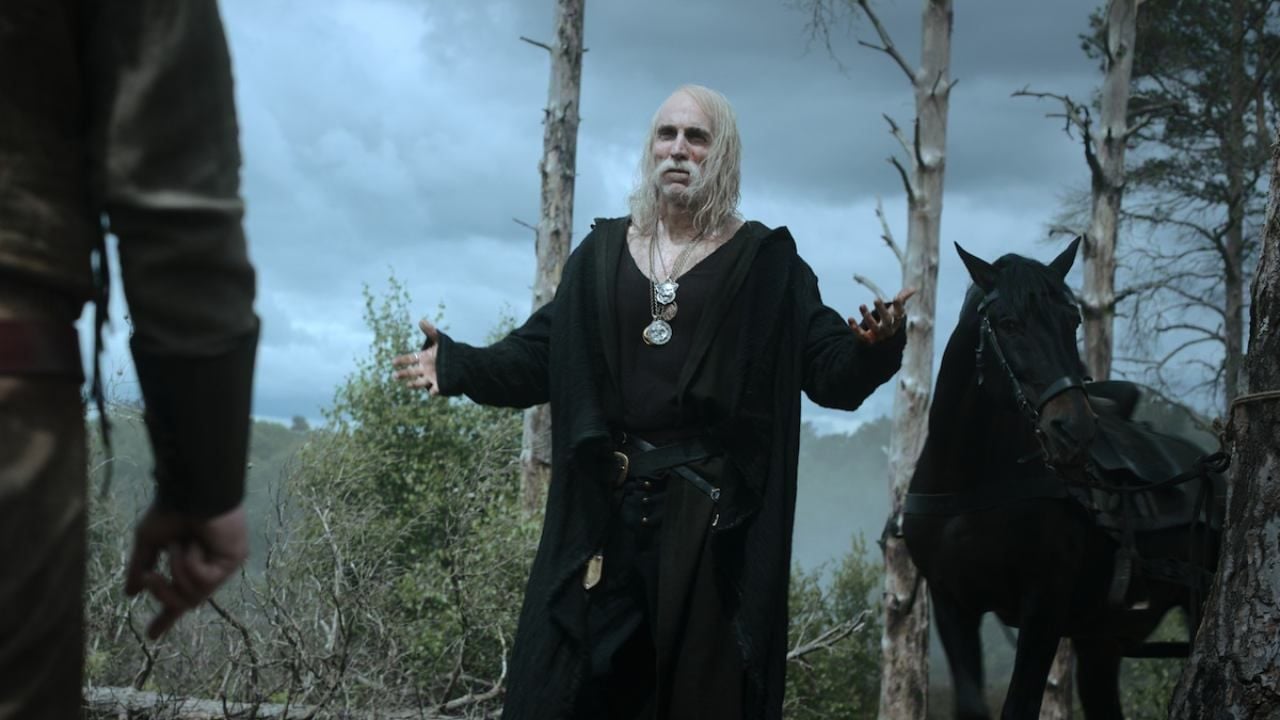 O ator que faz Leo Bonhart em The Witcher é irreconhecível na vida real ...