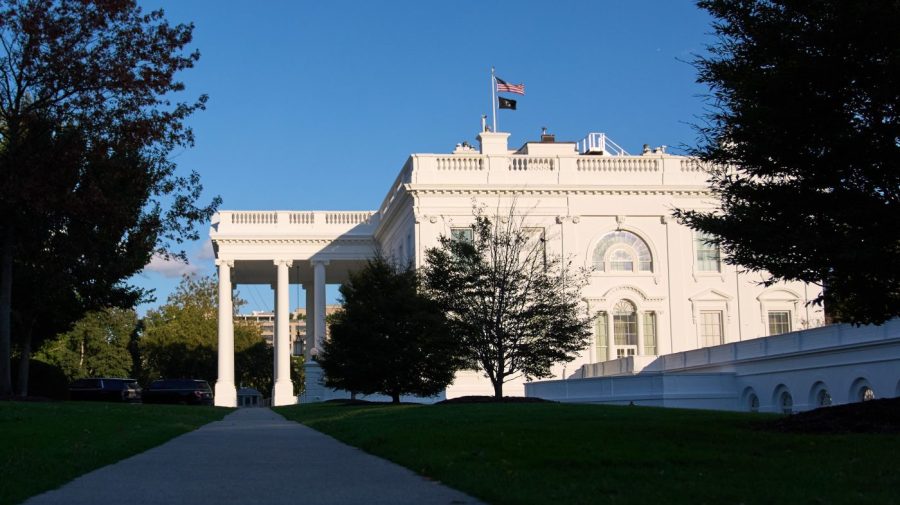 Trump renovates Lincoln Bathroom, strips away ‘totally inappropriate ...