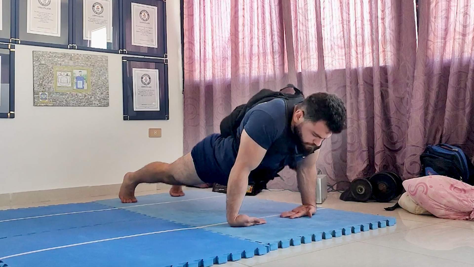 Most back of hand push ups with a 20lb pack in one minute - 83 by ...